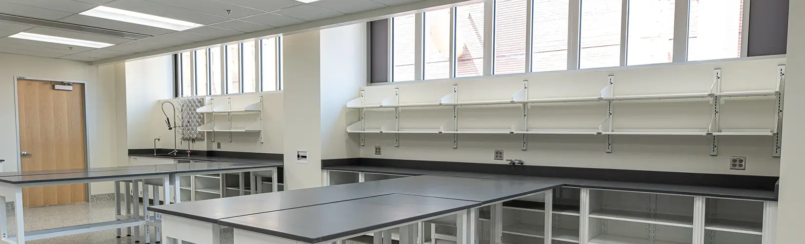 Lab Wall Shelving Systems - Titan Series | AMS