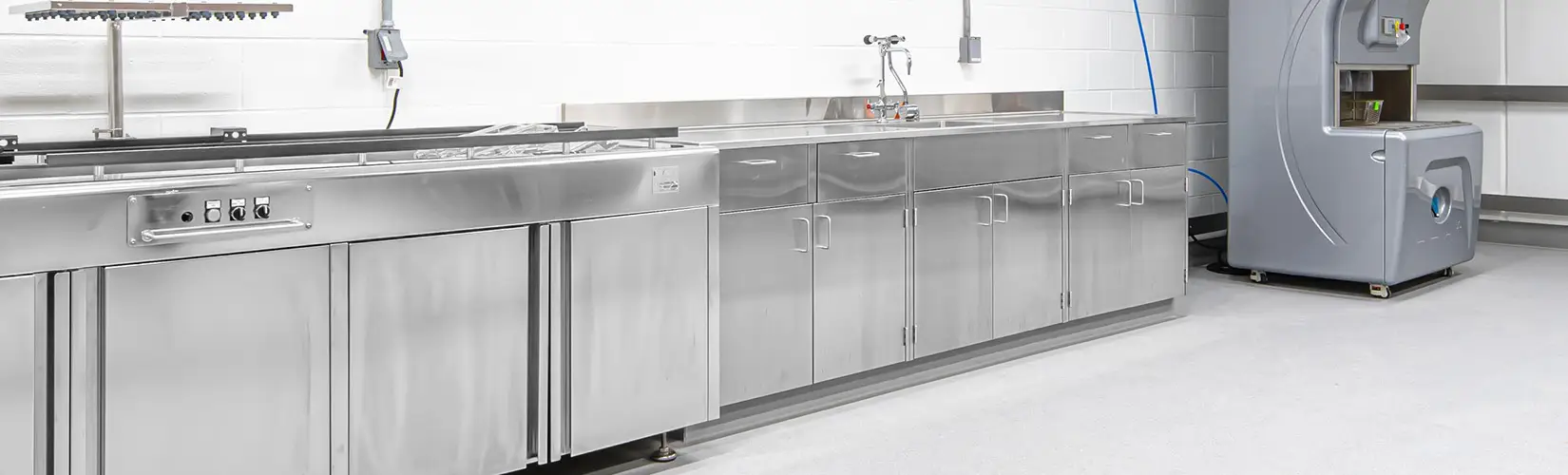 Stainless Steel Cabinets for Lab Casework | AMS